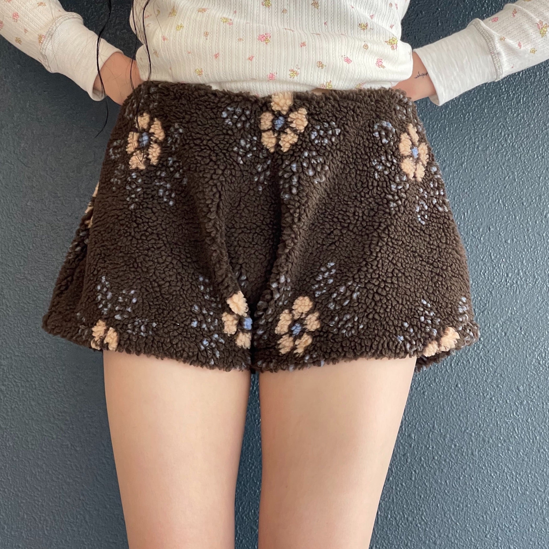 [fa.er.[fa.er.ie] sherpa fleece micro pants / brown / フリースボアパンツ | シープ / SHEEP | fa.er.ie